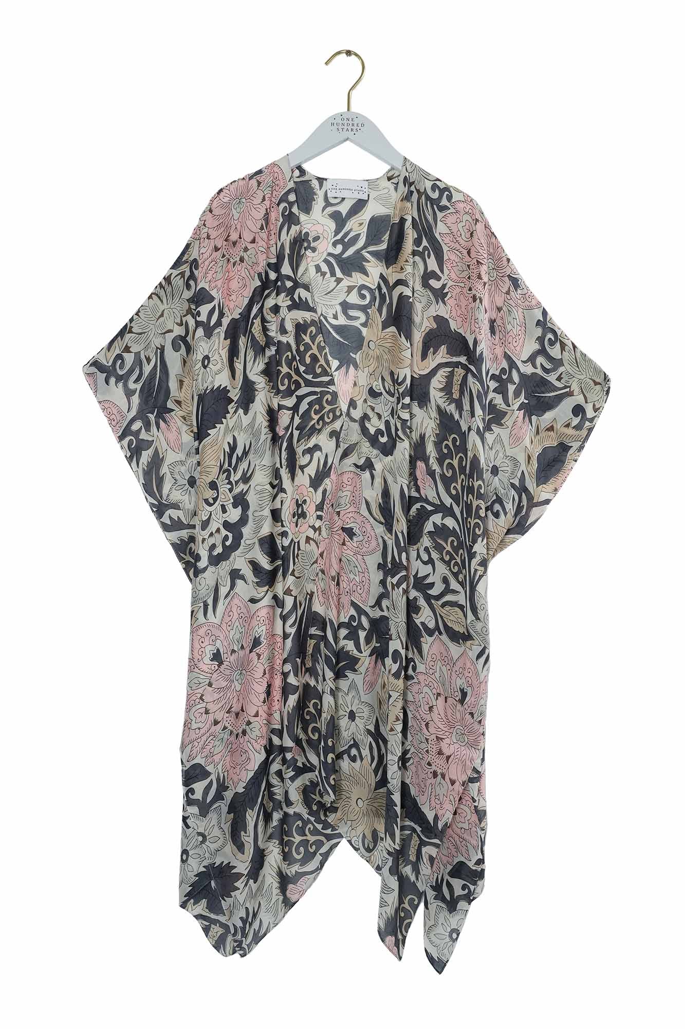 One Hundred Stars Block Taupe Throwover | Marilyn & Melrose